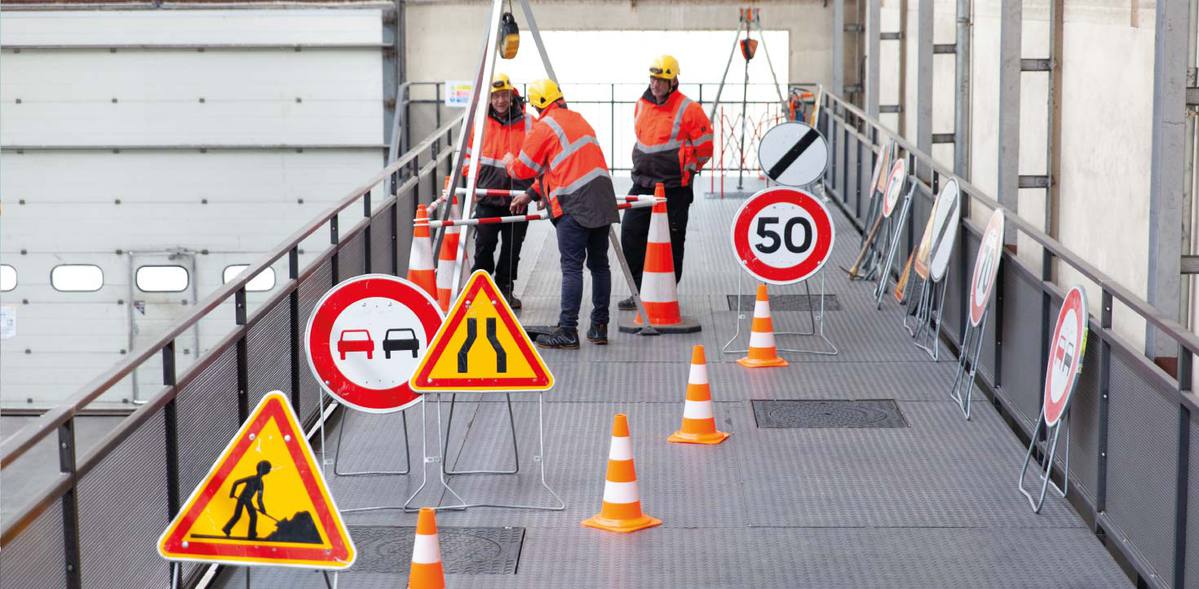 Signalisation temporaire et balisage de chantier : que savoir ? Que ...